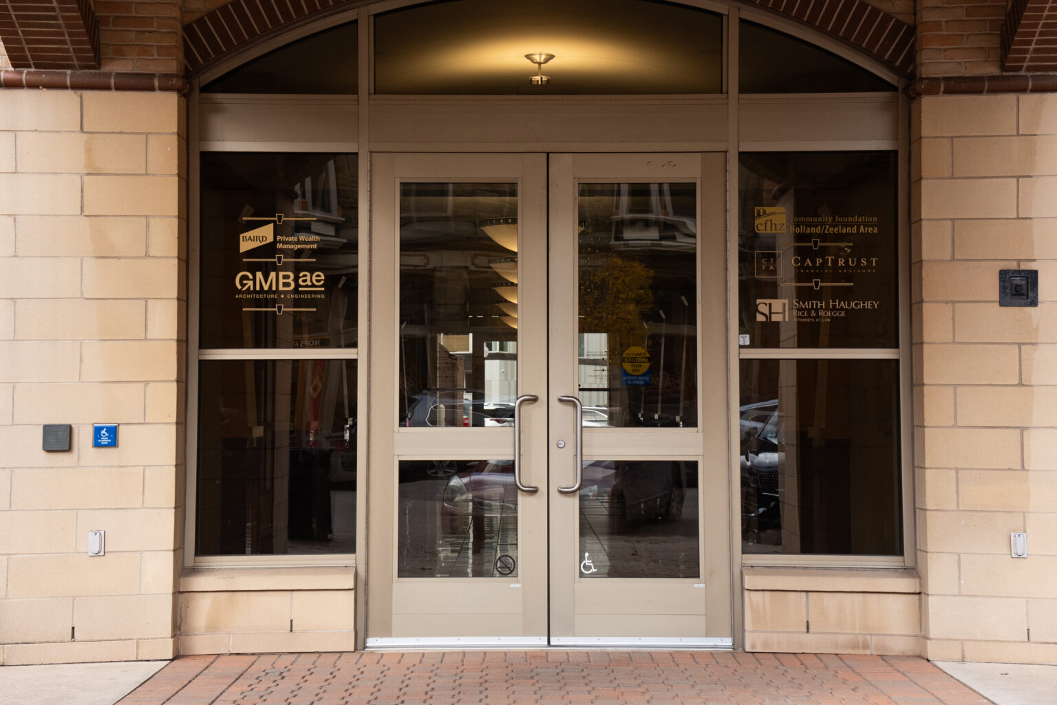 CapTrust Financial Advisors - Downtown Holland