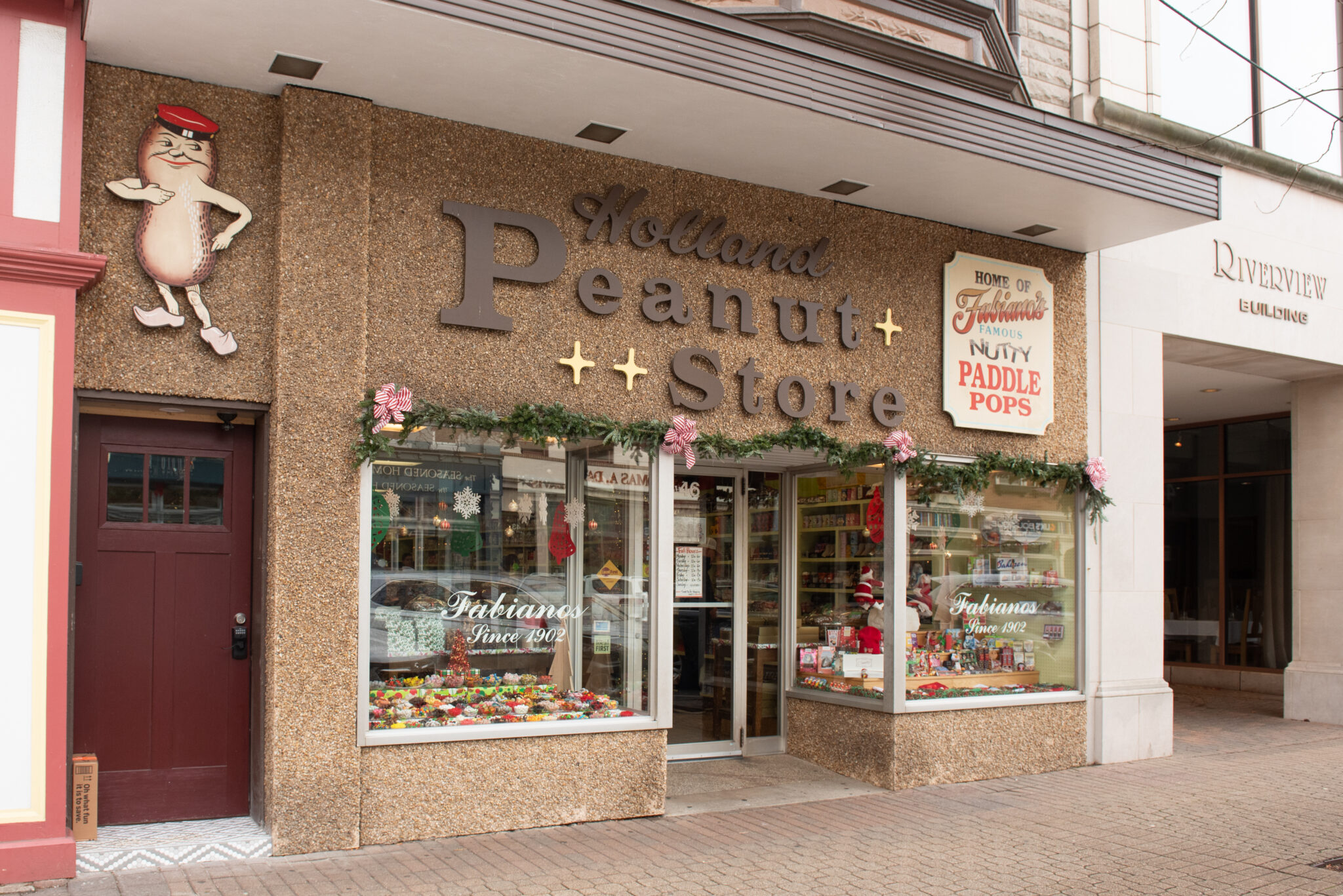 Holland Peanut Store - Downtown Holland